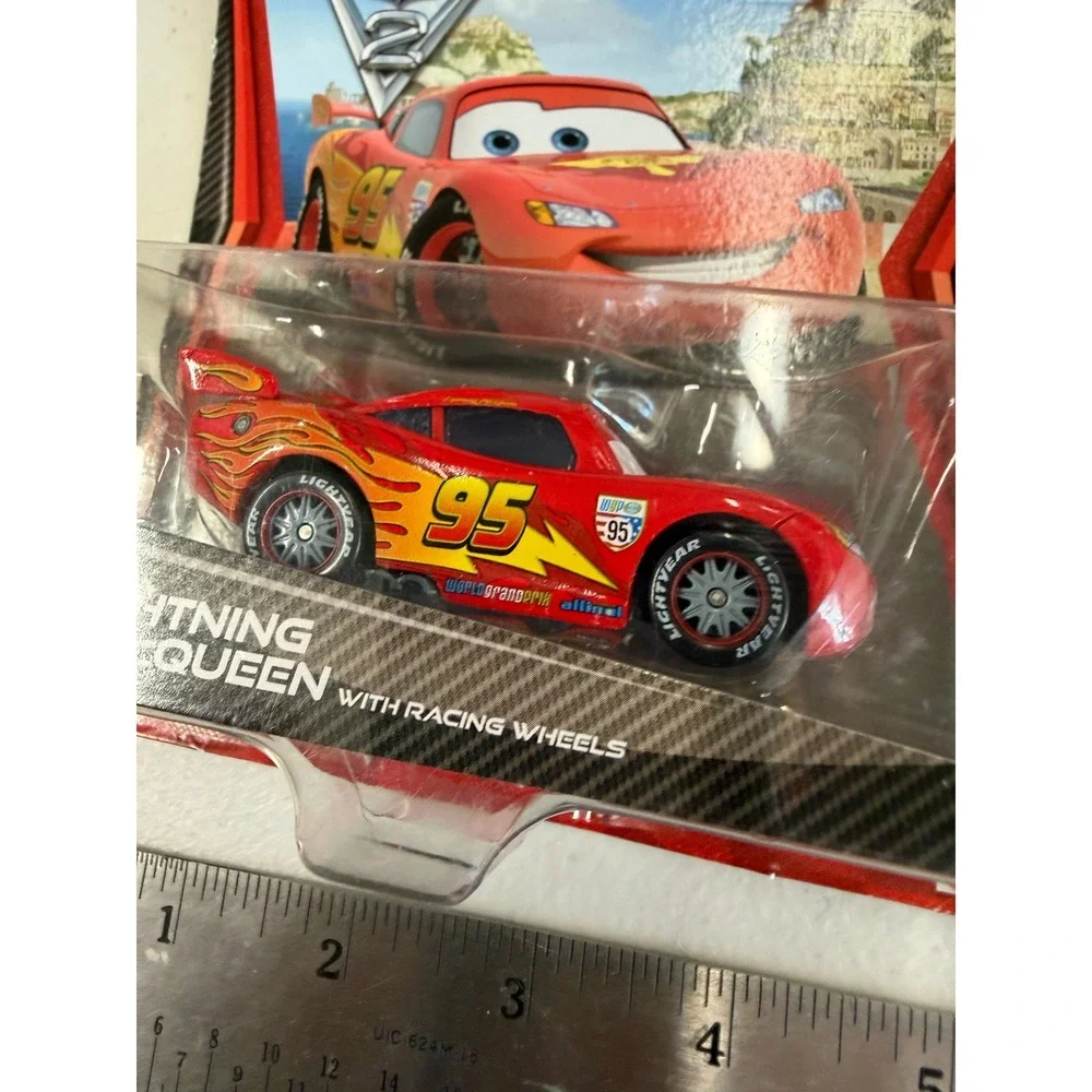 Mattel | Toys | Disney Pixar Cars 2 Lightning Mcqueen With Racing ...